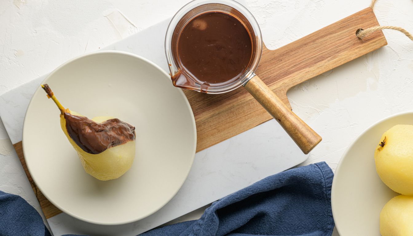 Poire Conférence : Origine, Saison, Bienfaits, Cuisine